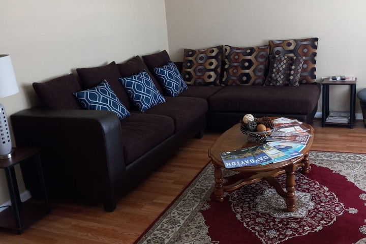 ¡Un Bungalow Hermoso De 3 Dormitorios Con Todas Las Comodidades Modernas Cerca De Un Parque! - Dayton, OH