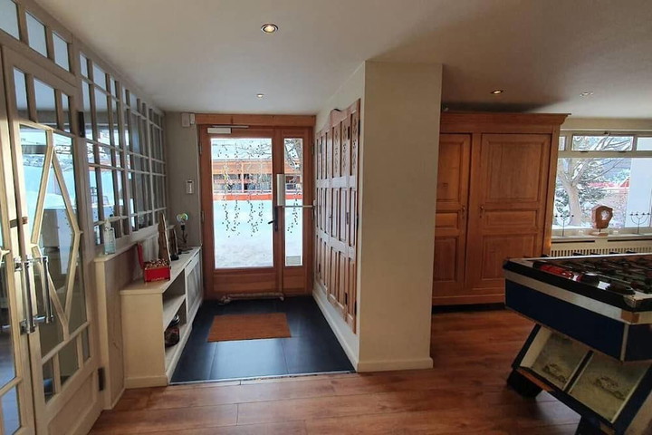 Chalet, Wifi, Ski-in/ski-out & Foot Of The Slopes, Sauna, Terrace, Parking, Tv, Ski Locker, 450m² - L'Alpe d'Huez