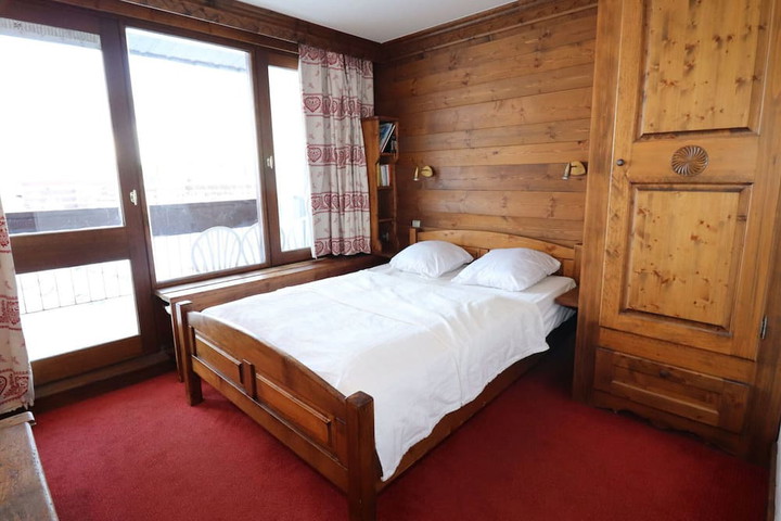 Comfortable Duplex Near Slopes And Shops | Balcony | Sleeps 8 - Tignes