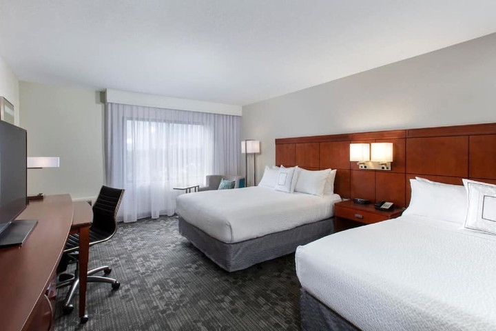 Always A Great Idea To Unwind! Indoor Pool, Free Parking, Pets Are Welcome! - North Myrtle Beach, SC