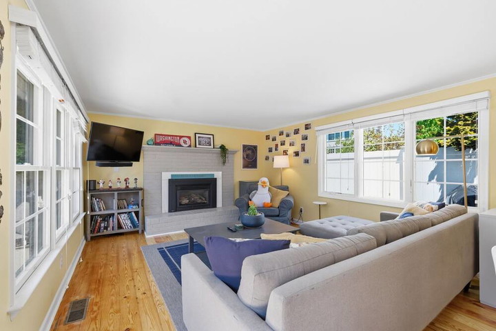 3br With Pool, Hot Tub, 2 Baths, Open Kitchen, Pkg - Rehoboth Beach, DE