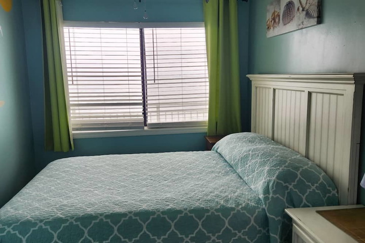 San-a-belocean Front 2br Condo~ Balcony~outdoor Hottub~poolbring Flipflops - North Myrtle Beach, SC