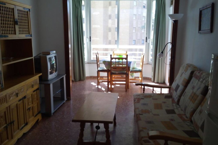 Alhambra 14b - Ferienwohnung Für 4 Personen In Benidorm - Benidorm