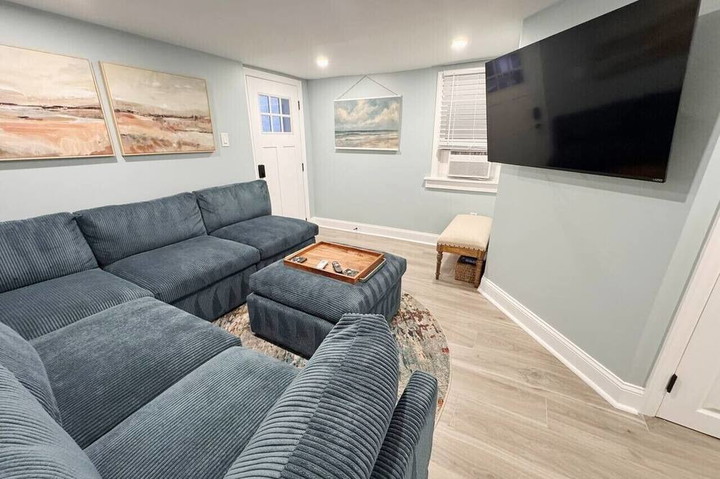 Sandy Bottom | 2bd/1bt | 4 Min Walk To Beach - Atlantic City, NJ