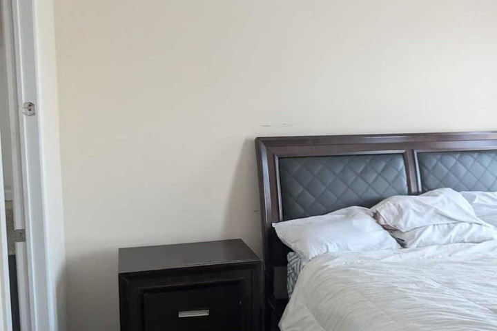 Cozy 2 Bedroom Stay In Clarington - Bowmanville