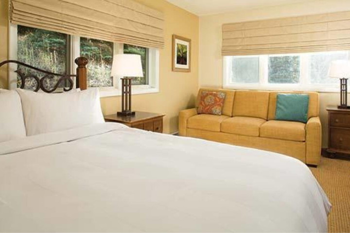 Marriott's Streamside Located 2 Mi. From Vail's International Village & Slopes - Vail, CO
