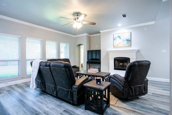 Corporate Rental Just 15 Minutes From Dfw Airport - 플라워 마운드