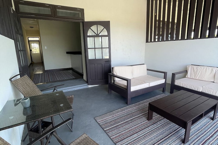 One Bed Apartment With Expansive Ocean View - Barbados
