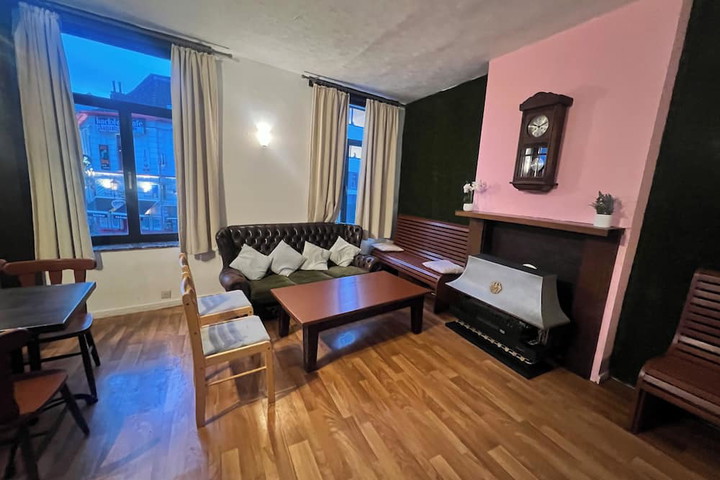 Delightful 4-bedroom Apartment In Gent - Flandre Orientale