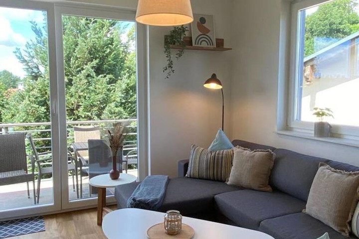 Haus Möwe - Ferienwohnung 5 "Heringsmöwe" - Lietzow Appartementhaus Möwe - Binz