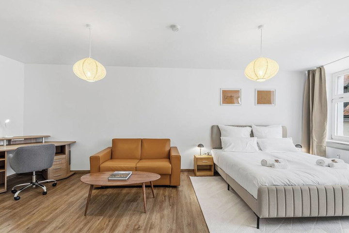 Betterstay Central Apartment In Straubing For 6 People I 97m² I Kitcheni Netflix - Straubing