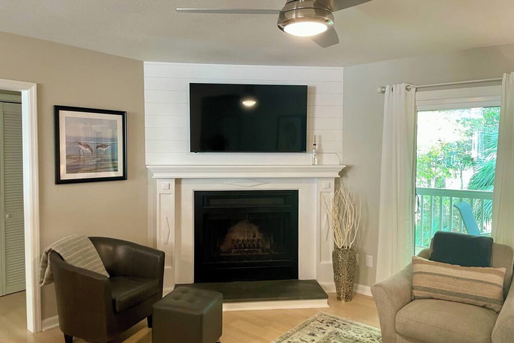 New 2025! Completely Renovated 2 Bedroom & 2 Bath Condo Located In Royal James - Bald Head Island, NC