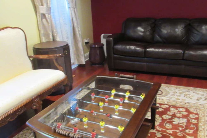 Charming 3-bedroom Townhome With Ac And Wifi In Silver Spring - Kensington, MD