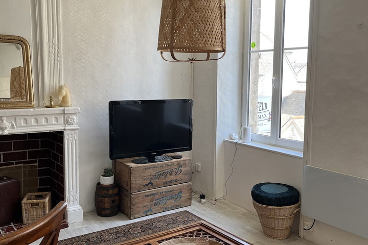 Découvrez Notre Appartement Au Cœur De Bayeux, Parfait Pour 6 Personnes. - Bayeux