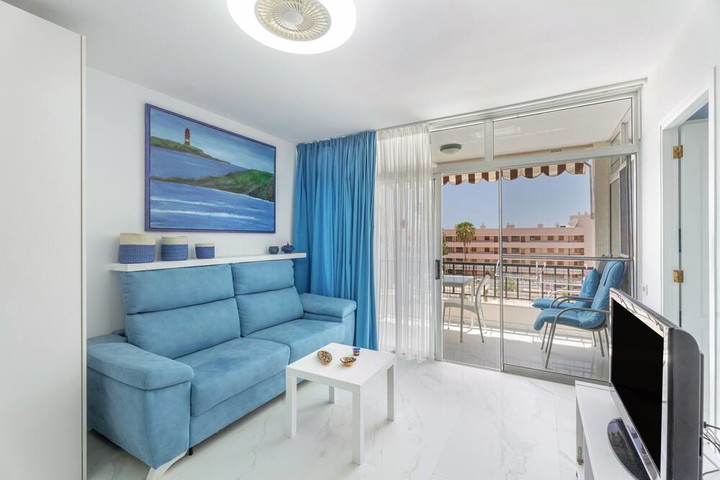 Vacation 'Feliz Playa Los Cristianos' With Sea View, Shared Pool And Wi-fi - Los Cristianos