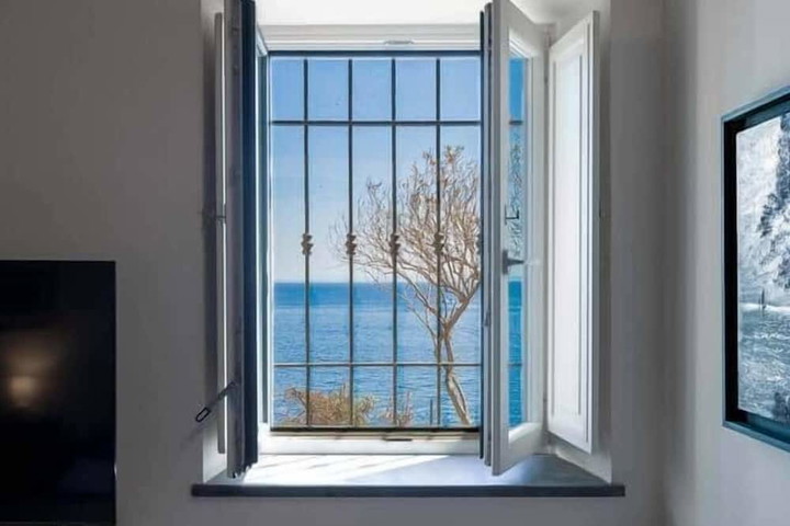 The House In The Piazzetta - Lipari