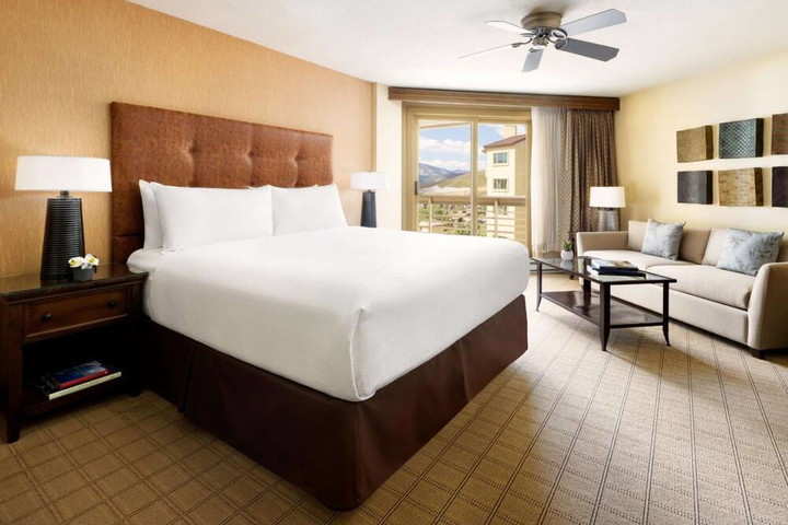 Mt. Crested Butte Stay + Skiing. Dining. Spa. - Crested Butte, CO