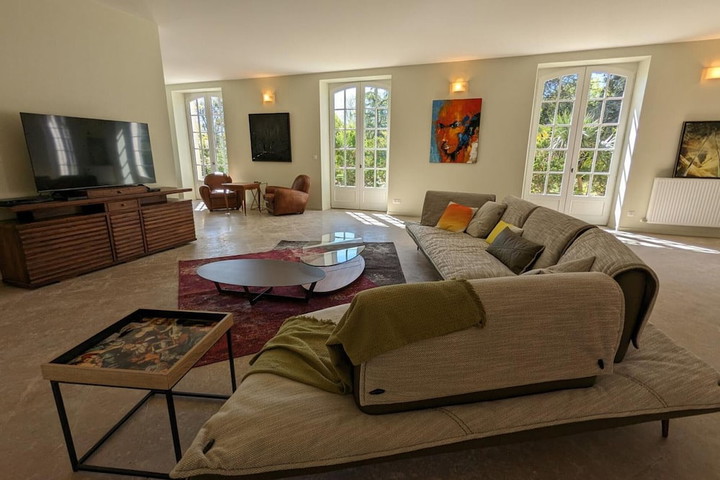 Grande Maison Avec Piscine Privée, Wifi Et Animaux Acceptés Pour 15 Pers. - Charente