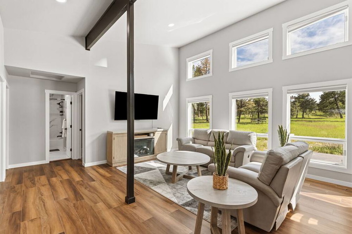 Pikes Peak View 5 Private Acres Game Room - Black Forest, CO