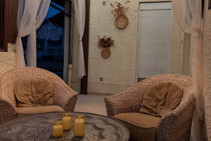 Charming House With Swimming Pool,9 Peoples,full Equipement,family/pet Friendly - Belleville