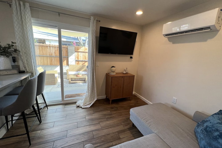 La Casita De Whittier, Private Unit 1bed Washer/dryer - Downey