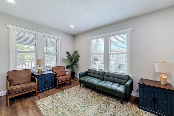 Tampa Heights 2br With Balcony - Tampa