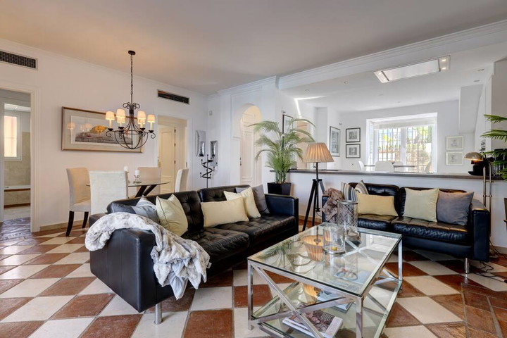 Apartamento "La Perla De Marakech 5" Con Vistas Al Mar, Piscina Compartida Y Wi-fi - Casares