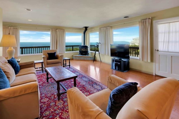 Coastal Cottage With Beach Access And Bay Views - Aptos