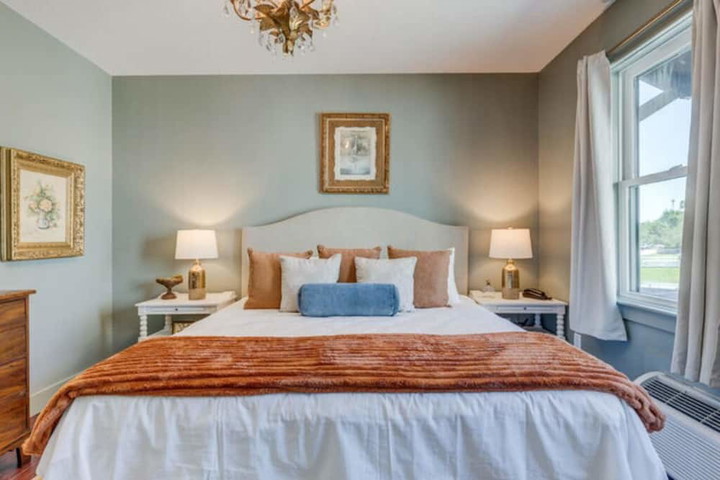 La Chambre Poets Sanctuary - Nags Head, NC