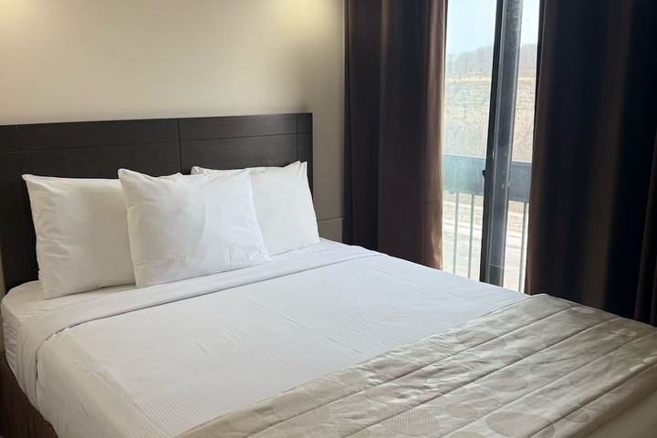 One Bedroom Apartment On Niagara Gorge W Private Kitchen & Free Breakfast! - Niagara Falls