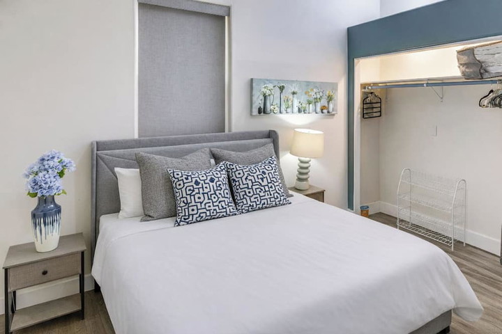 Modern Newbury Park Retreat Near Thousand Oaks & Malibu - Thousand Oaks, CA