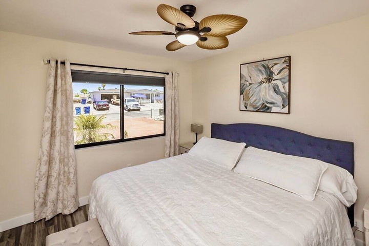 Bergen's Havasu Escape - Lake Havasu City, AZ