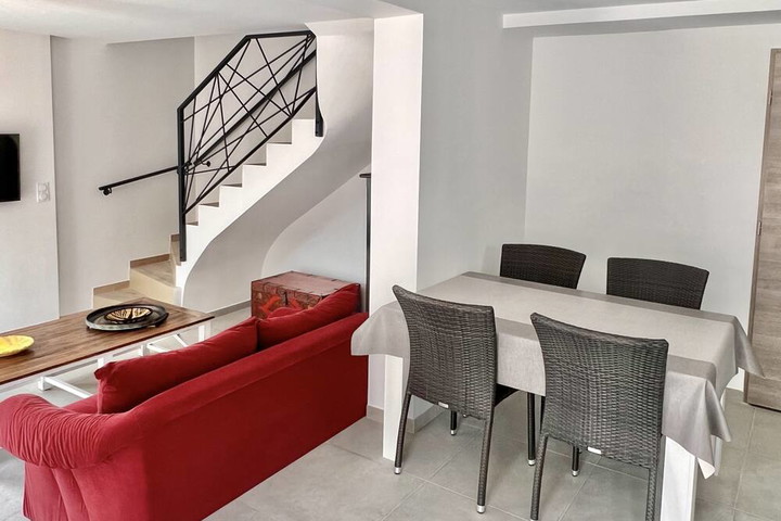 House Near The City Center, Beaches And Train Station. Sea View, Large Terrace. - Sanary-sur-Mer