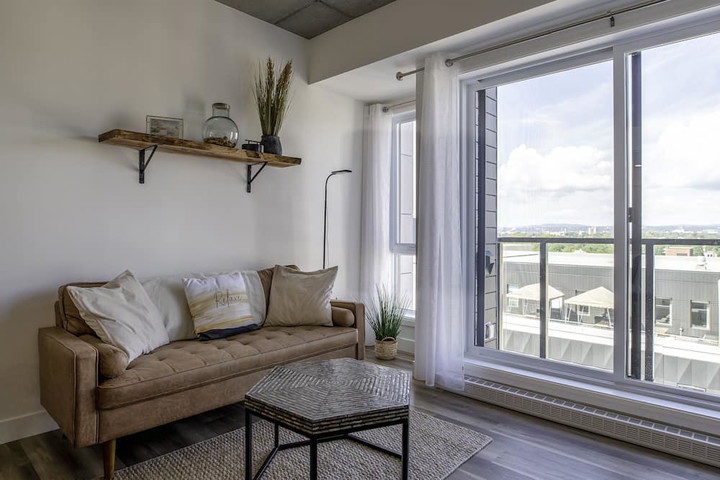 Superbe Condo Neuf Avec Piscine, Au Coeur Du Centre-ville De Québec - Québec