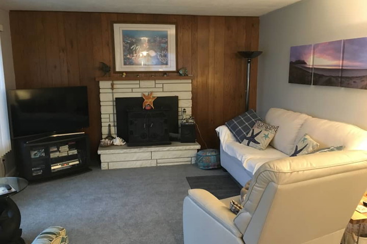 420 Ave T - Gardeners Paradise - Cannon Beach, OR