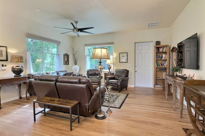 Modern Coastal Retreat In Venice Private Vacation Rental - Englewood