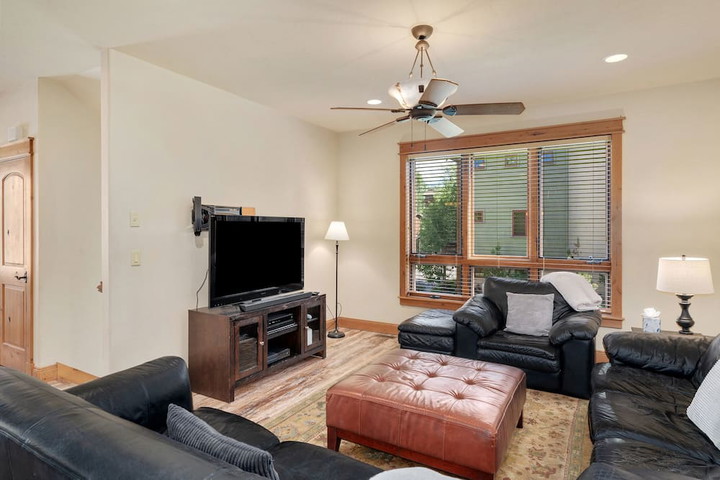 Walk To River & Yampa Core Trail - Bunk Room - Garage - Steamboat Springs