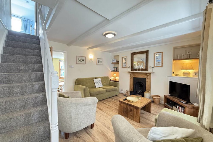 Seabreeze Charming Downalong Retreat, Steps From Porthmeor & Porthgwidden Beaches - St Ives