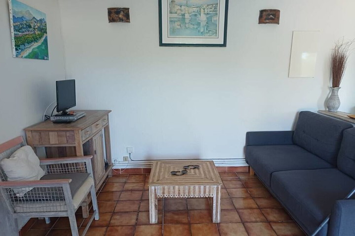 Promotion! Une Villa De Charme Avec Un Beau Jardin Et Une Vue Sur Les Montag - Calvi