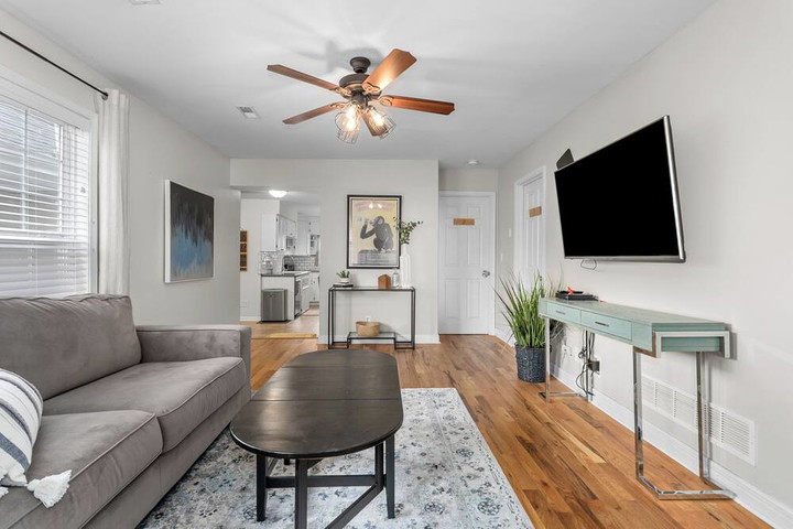Shawnee Family Getaway | 5br - 53 - Shawnee, KS