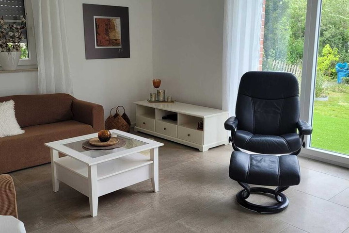 Cozy Vacation Home Right On The Lake Near Winterswijk - Winterswijk