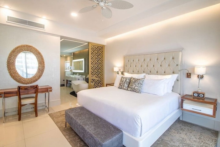 2-bedroom Suite At Garza Blanca Cancun, Offering Luxury, Beach, And Excitement. - Cancún