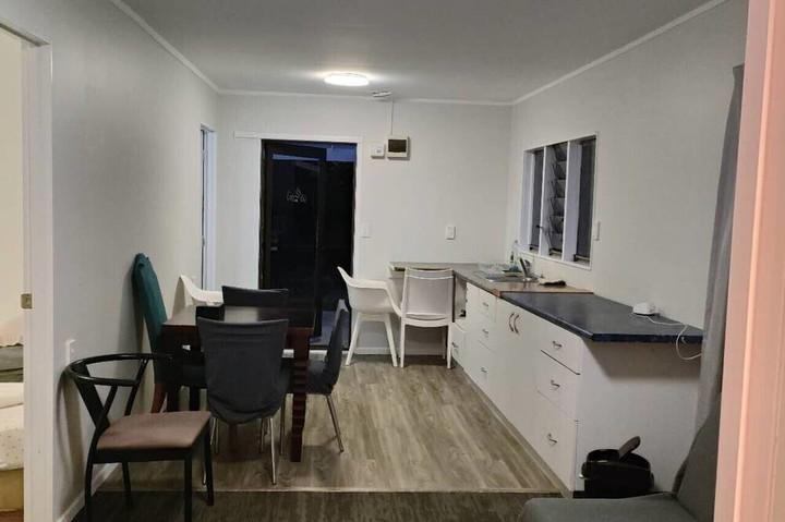 3 Bedroom Small House B - Auckland