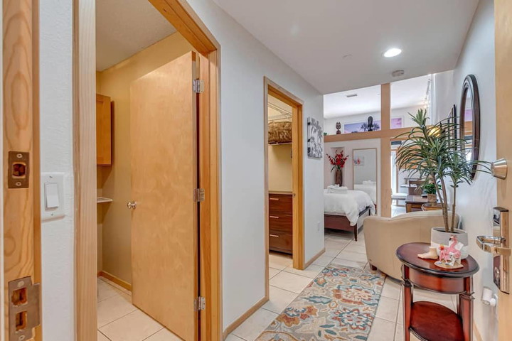 Lovely Oasis Condo | Balcony With Courtyard Views | European Village | Near Beaches & Dining - Palm Coast, FL