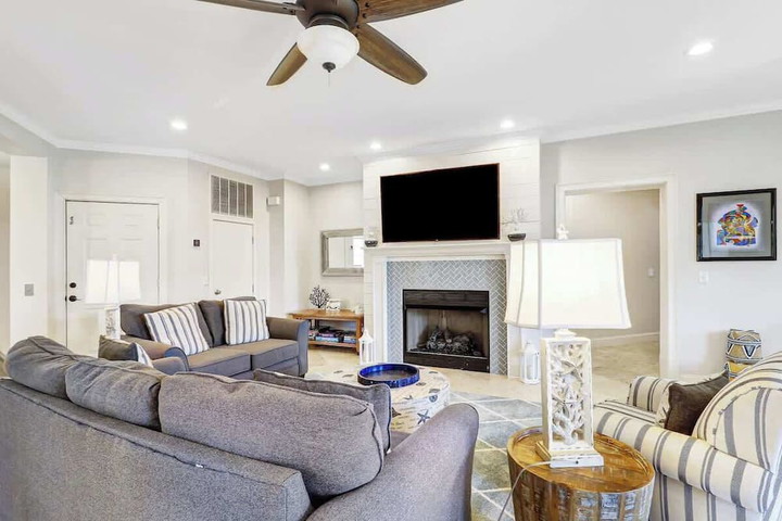 Massive Luxury Beach Home Private Pool Hilton Head - Hilton Head Island, SC