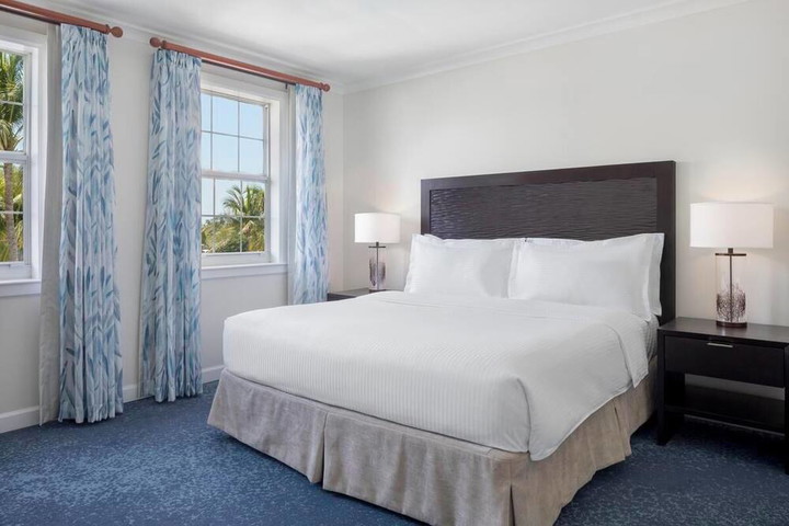 Official Listing | Harborside Resort At Atlantis - 2 Bedroom Deluxe Villa - Nassau