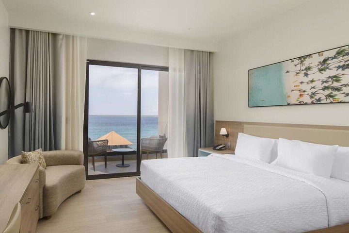 2 Units | Relaxing Oasis Near The Scenic Dominican Coast Caleta Beach Escape - La Romana