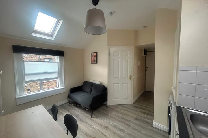 Cosy 1bd Flat, Dublin 6 - ダン・レアレ