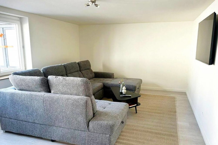 15-min Walk To Ghent Center | Stylish 3br+1lr Apt. - Oost-Vlaanderen