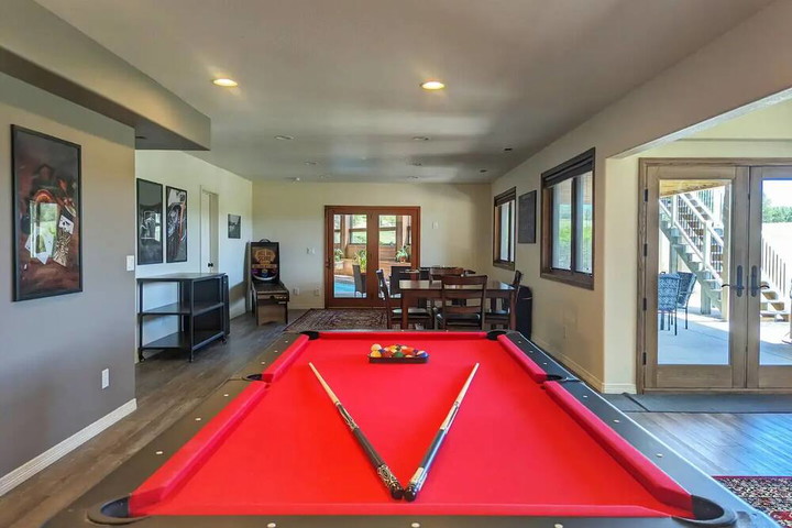 Lux Mansion/heated Indoor Pool/fire Pit/spa/game Room/theater/pikes Peak Views - Black Forest, CO